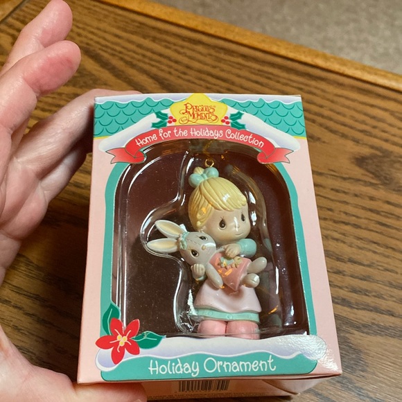 Enesco | Other | 997 Precious Moments Tree Ornament Red 32325 | Poshmark